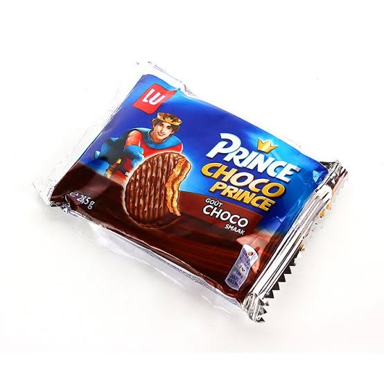 LU Choco Prince 28.5g – Fruitco AUS